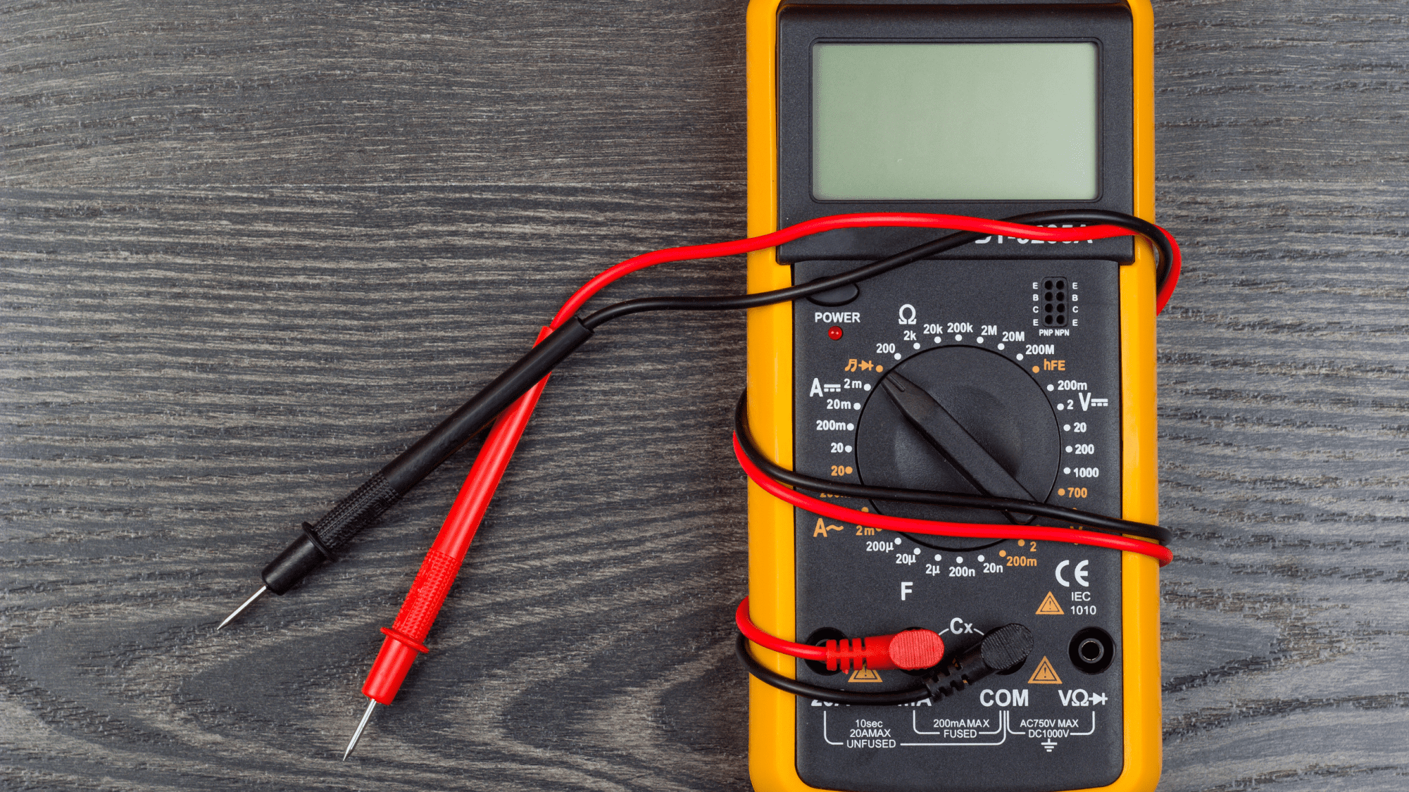 A Beginner's Guide to Using a Multimeter - Measure Gadget
